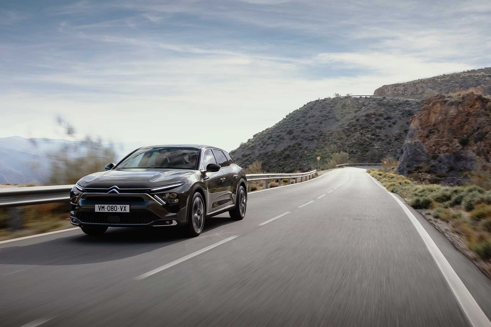 New Citroën C5 X: cushy crossover’s prices start at £26k | CAR Magazine