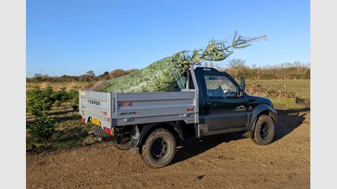 Yomper JMV275 Commercial review: underground, overground, Yompering ...