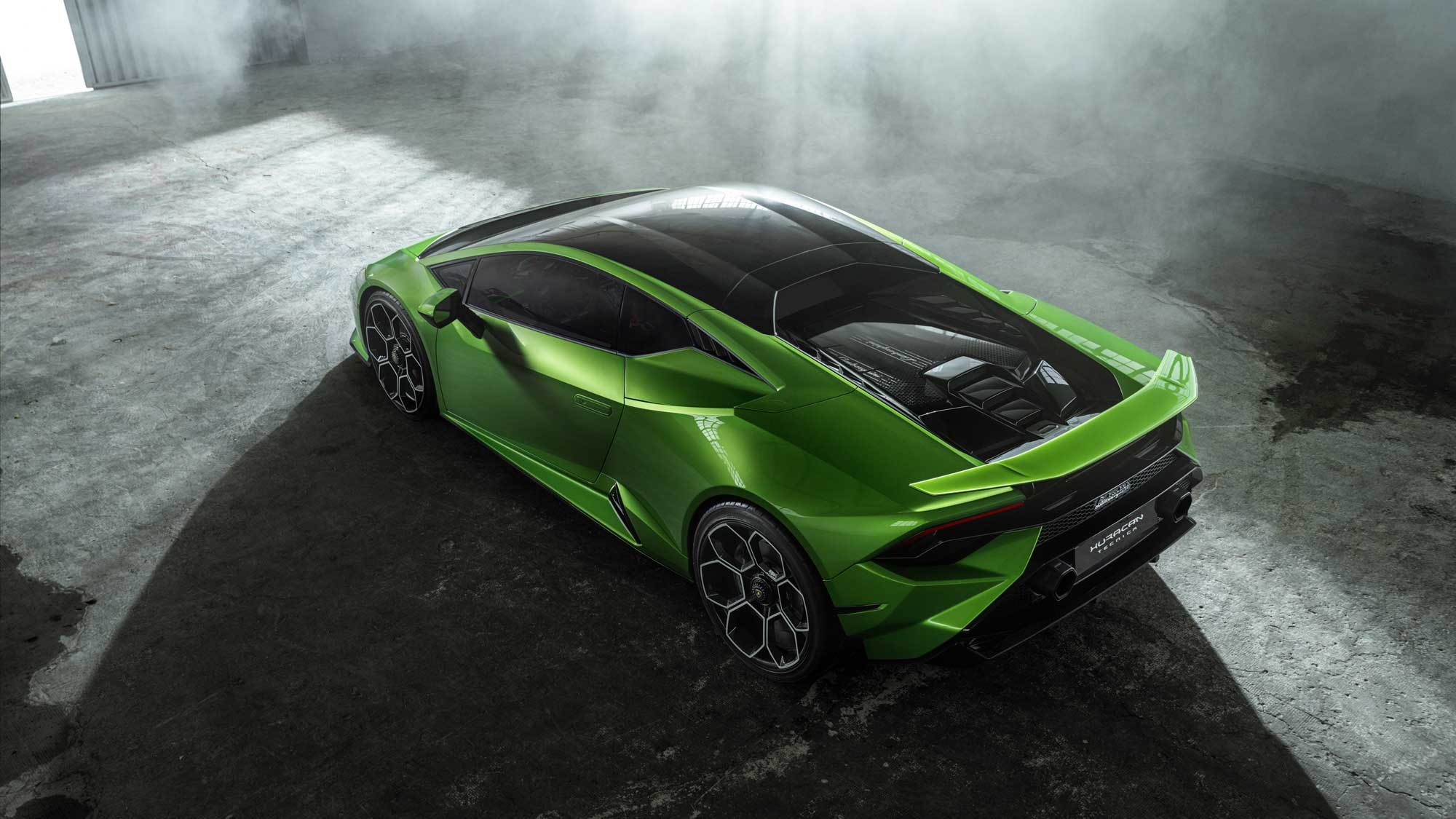 Lamborghini Huracan Tecnica: old bull, new tricks | CAR Magazine