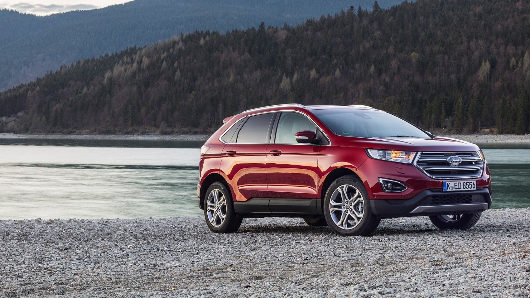 Ford Edge 2.0 TDCi Titanium Powershift (2016) review | CAR Magazine