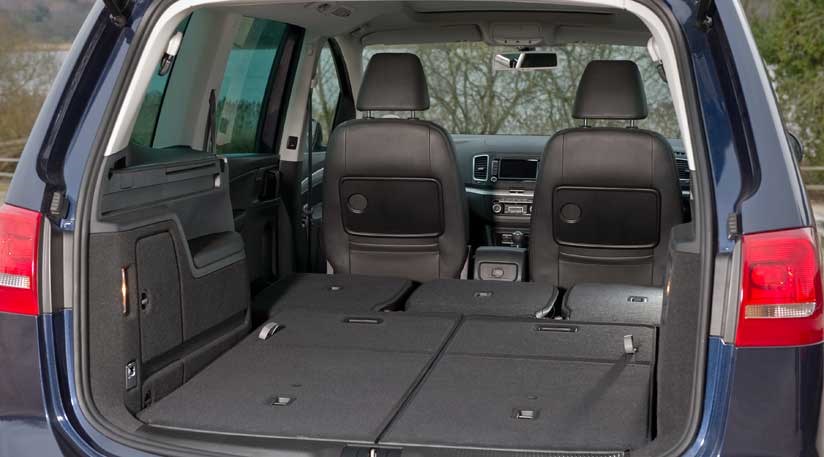 VW Sharan (2011) review