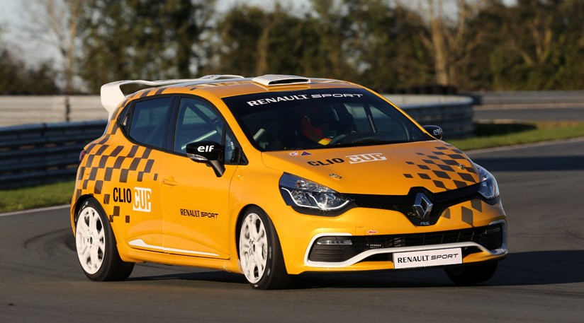 Renault Clio Cup racing car (2013) review | CAR Magazine
