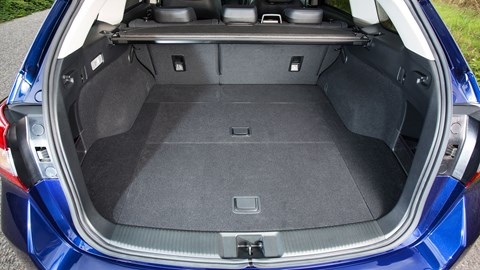 Subaru Levorg 1.6i DIT Lineartronic (2015) review