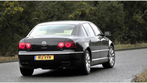 VW Phaeton 3.0 V6 TDI (2008) review