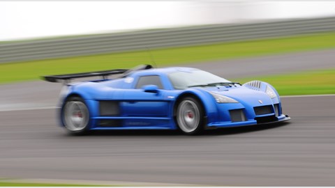 Gumpert Apollo S (2008) review