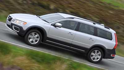 Volvo XC70 Car reviews