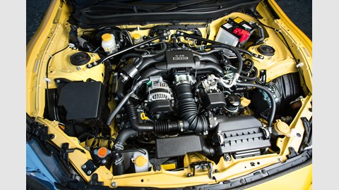 Toyota GT86 Giallo Edition (2015) review