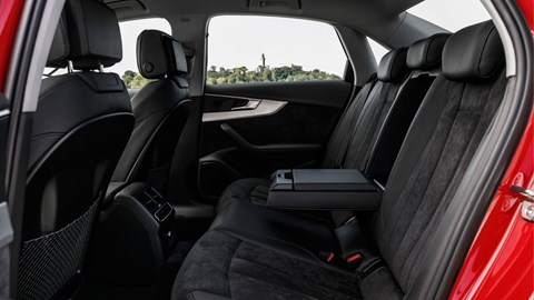 Audi A4 2.0 TDI 190 Sport manual (2015) review