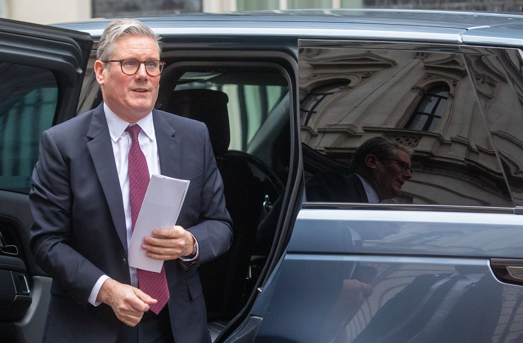 UK government softens ZEV mandate in response to Trump tariffs UK government softens ZEV mandate in response to Trump tariffs