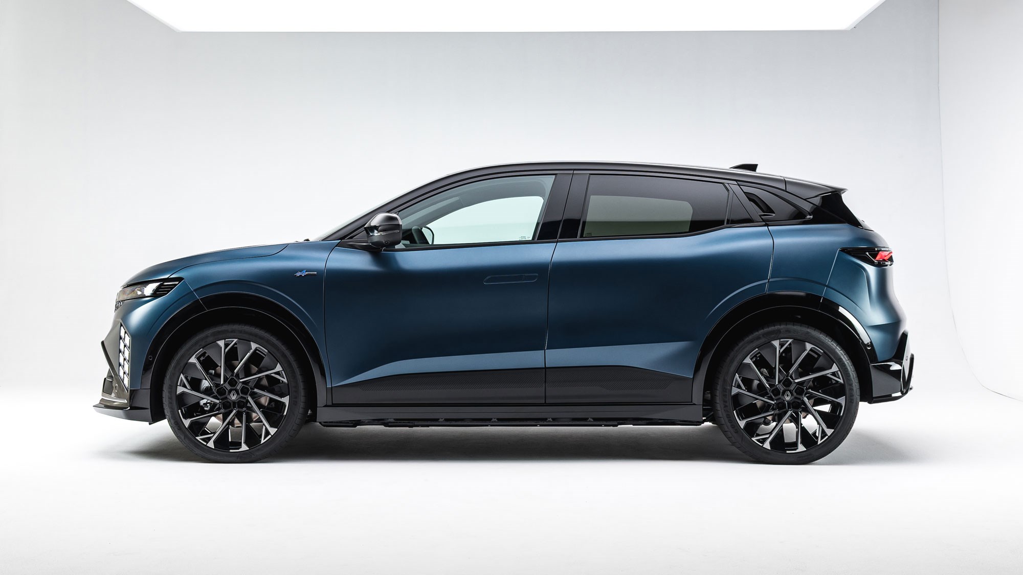 Renault Megane E-Tech update brings new look, new battery, more tech