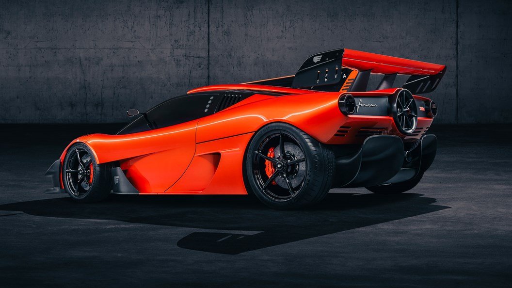 Gordon Murray’s T.50 goes testing | CAR Magazine