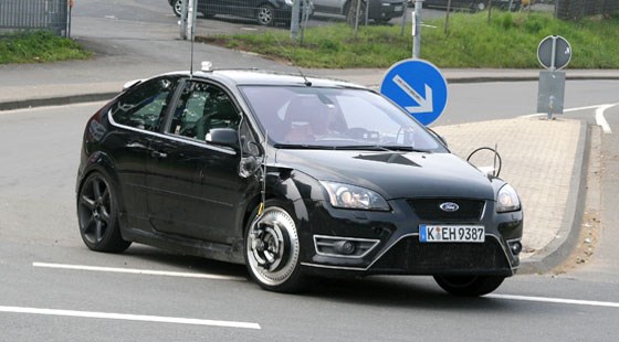 Ford Focus RS (2008)