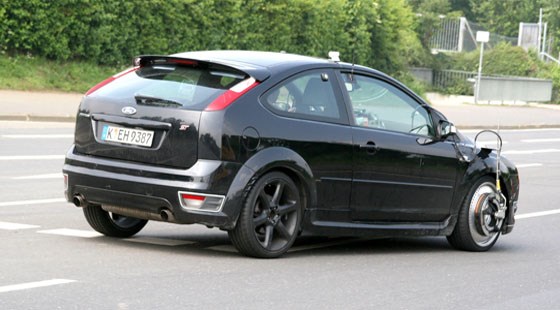 Ford Focus RS (2008)